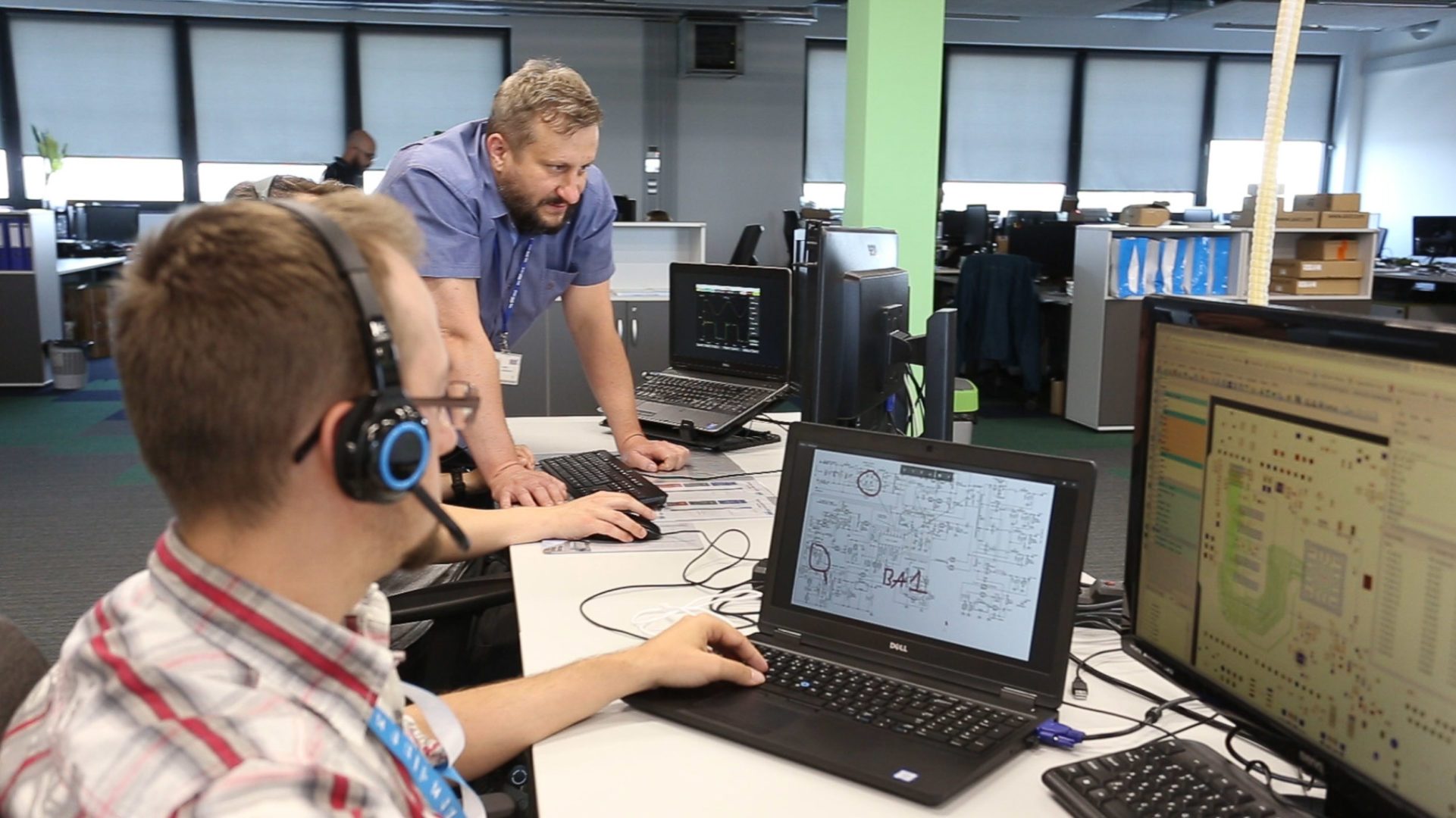 Service Desk 24/7 – IT & Industrial IoT - AIUT