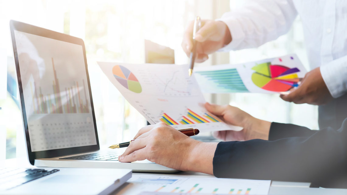 Data analysis center - AIUT